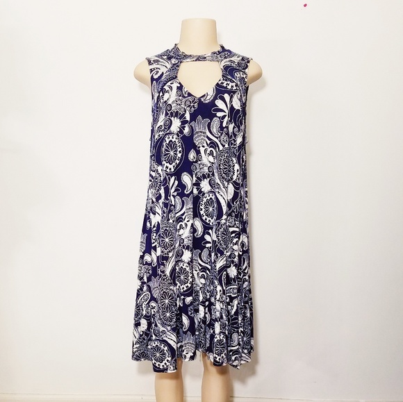 True Craft | Dresses | True Craft Navy Blue Floral No Sleeve Dress ...